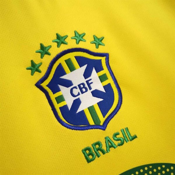 BRAZIL WORLD CUP 2004 RETRO HOME FOOTBALL SHIRT - My Retro Jersey